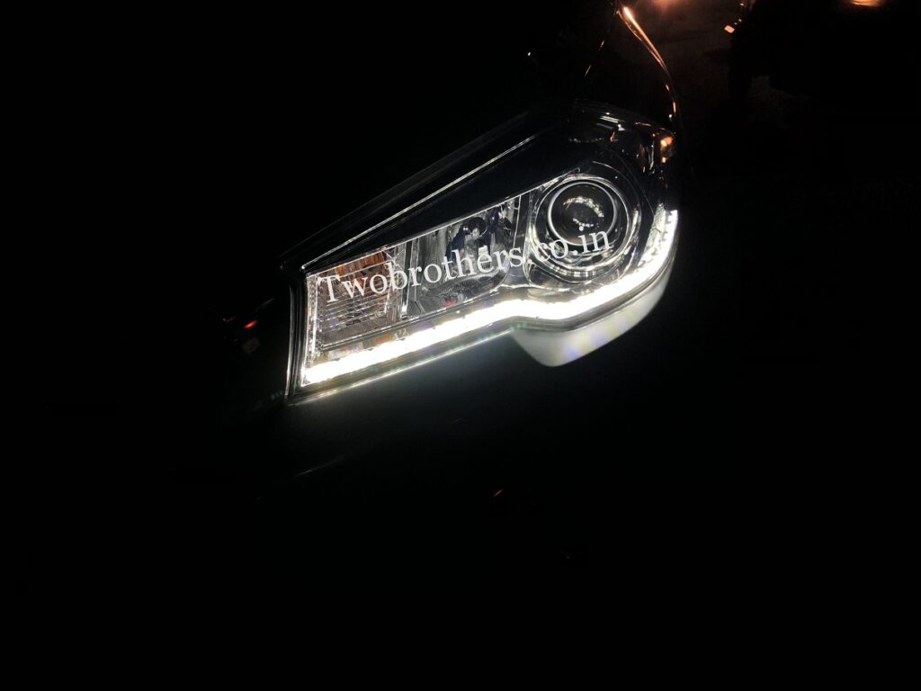 S CROSS PROJECTOR HEADLIGHTS WITH ULTRA MATRIX DRL - Car Projector DRL ...